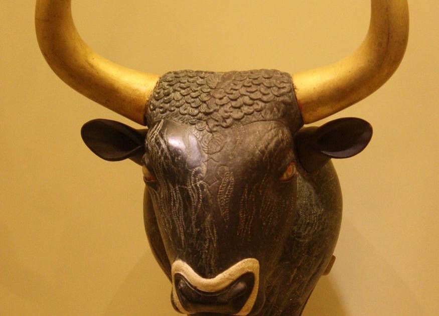 Minoan Rhyton at The Minoans and Mycenaeans: Traditions and Evolutions ...