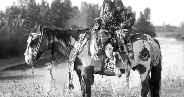 Photographing Native American Life at the American Heritage Center on ...
